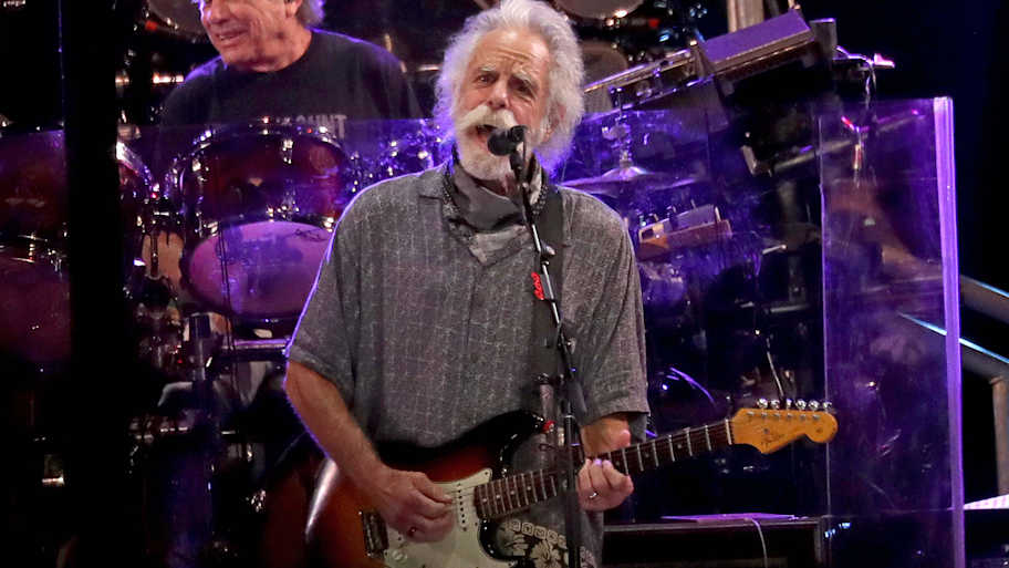 Bob Weir’s legacy lives on through Grateful Dead cards & collectibles