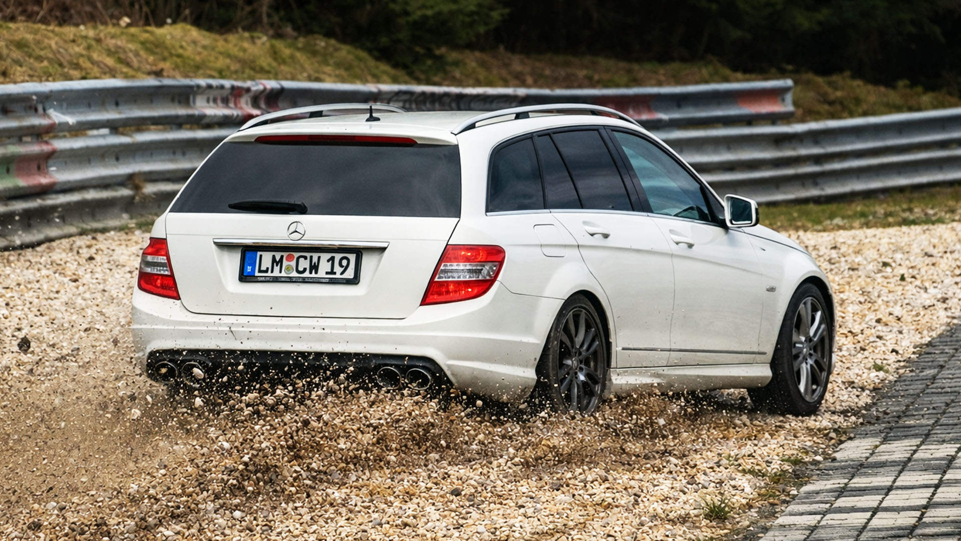 Nordschleife – najlepsze momenty i prawdziwe umiejętności kierowców