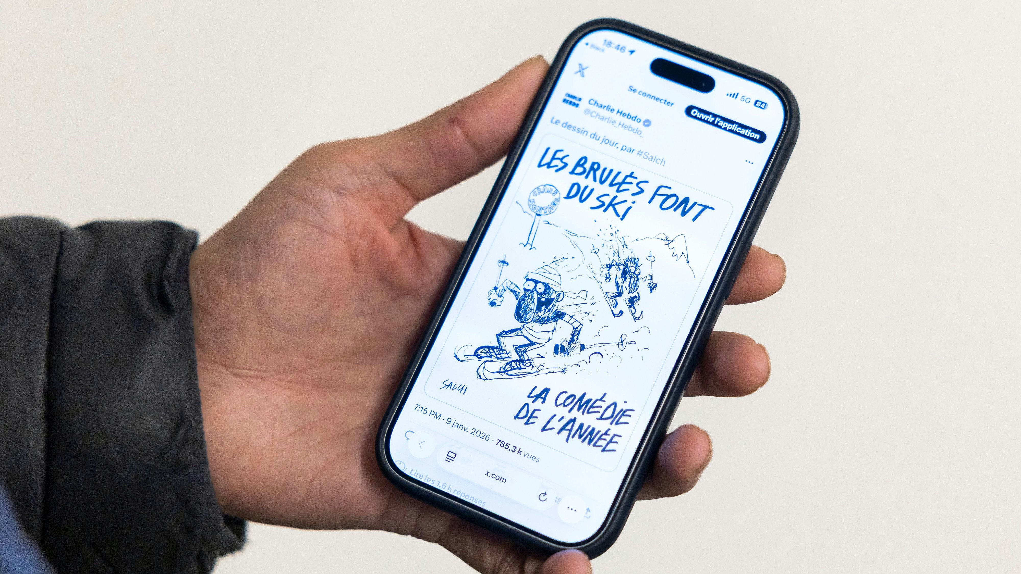 Charlie-Hebdo-Cartoon zeigt Brandopfer beim Skifahren