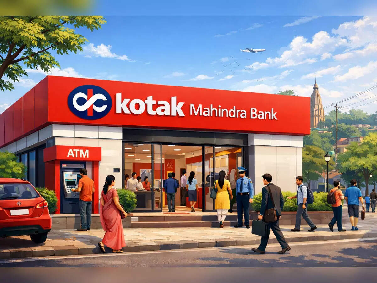 Kotak names ex–Bajaj Finance MD for cons. banking