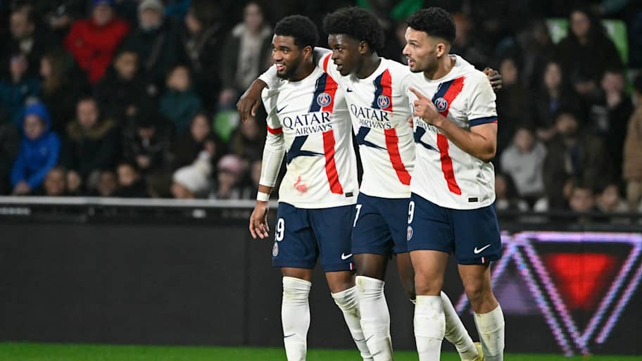 Ndjantou scores first ever goal as PSG narrowly beat Metz