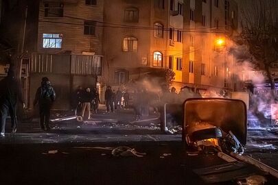 Trump mulling Iran options as protest deaths mount