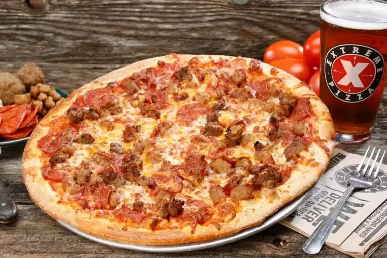 Extreme Pizza menu prices with calories [updated 2026]