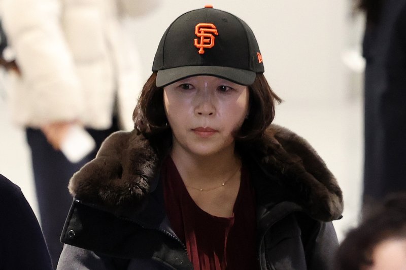 경찰, 압수수색 이어 김경 시의원 사용 PC 추가 확보