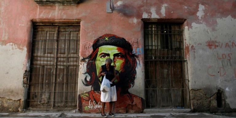 Nu hotar Trump nästa land: "Snart för sent"