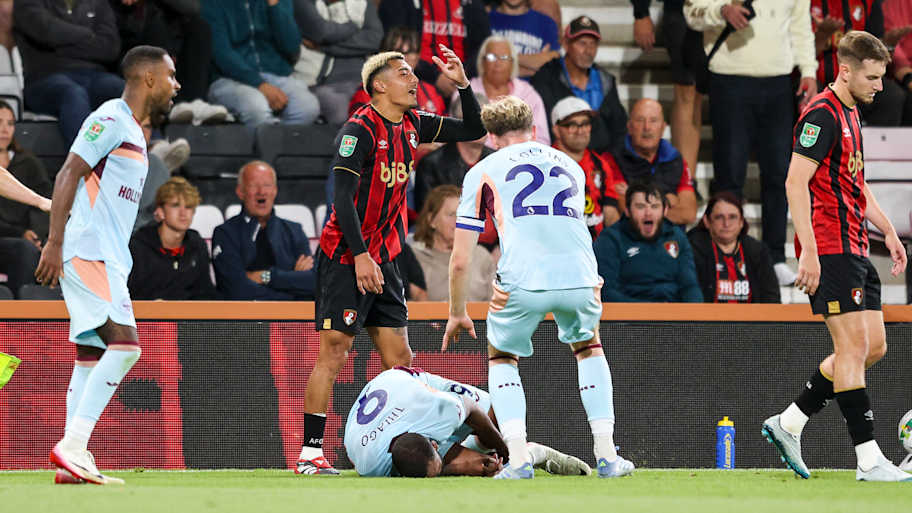 Celtic close to signing a possible Everton right back target