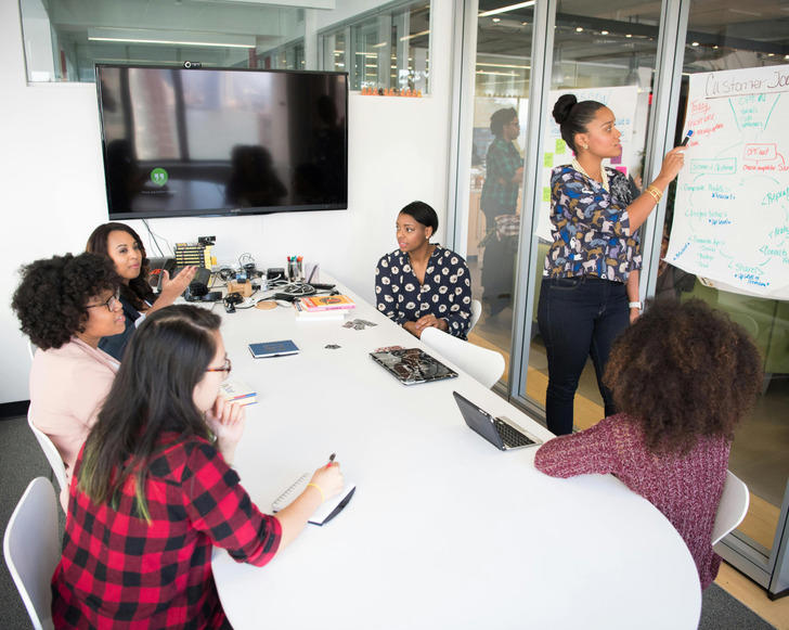 I refuse to work during my days off, my dad matters more than my job