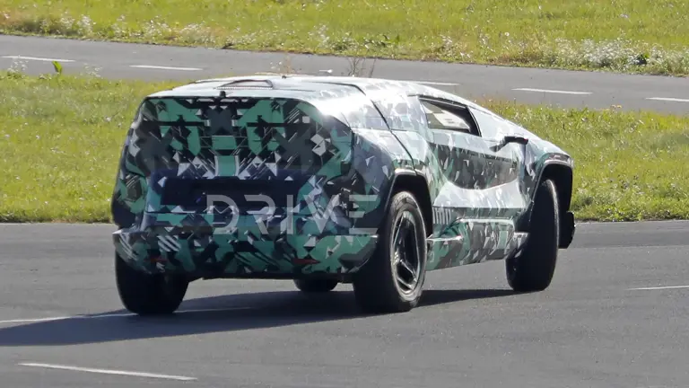 Ceer Motors electric SUV looks like a 1970s concept car come to life