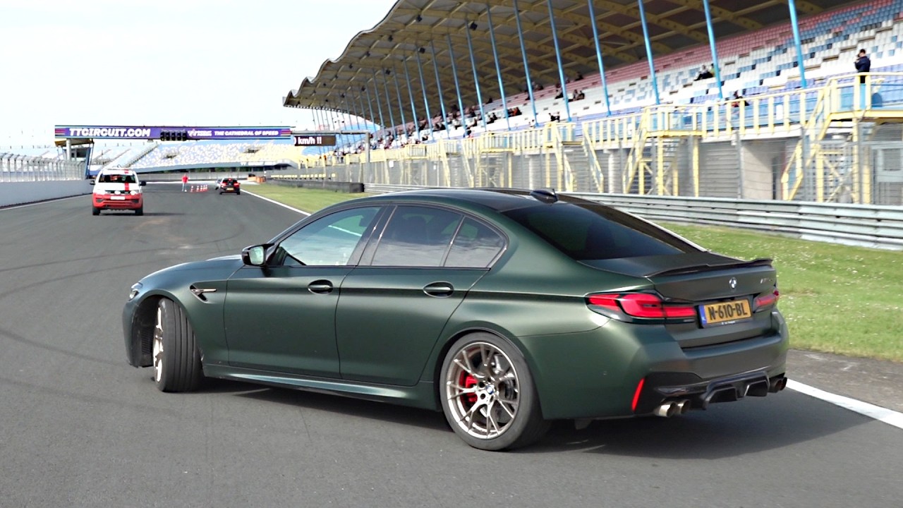 BMW M5 F90 slides on track at full power