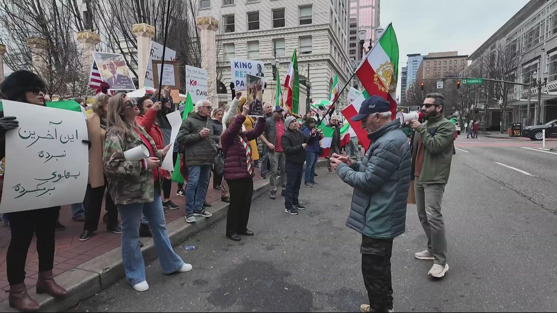 Iranian community in Portland backs protests against Iran’s government