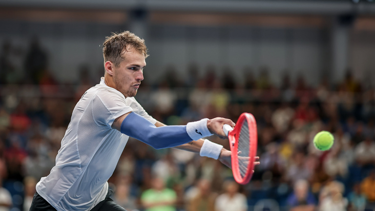 Piros Zsombor nem bírt szlovák ellenfelével, álom marad az Australian Open