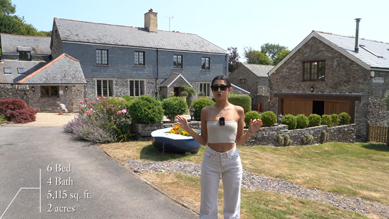 Inside a £2.5 million Grade II listed Dartmouth home