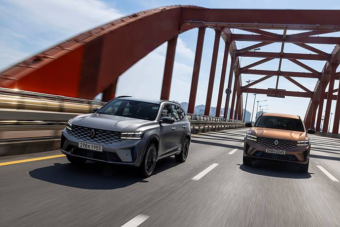 Hybrid Dominance Over EVs: Why Eighty Six Percent Of SUV Buyers Are ...