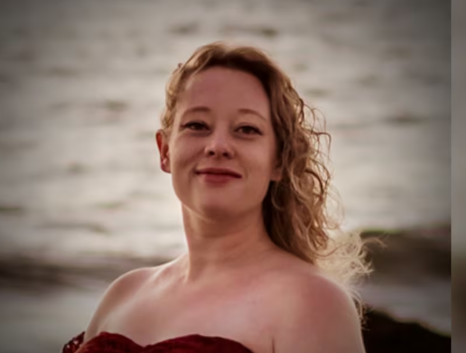 President Trump defends ICE agent in Renee Nicole shooting and stresses ...