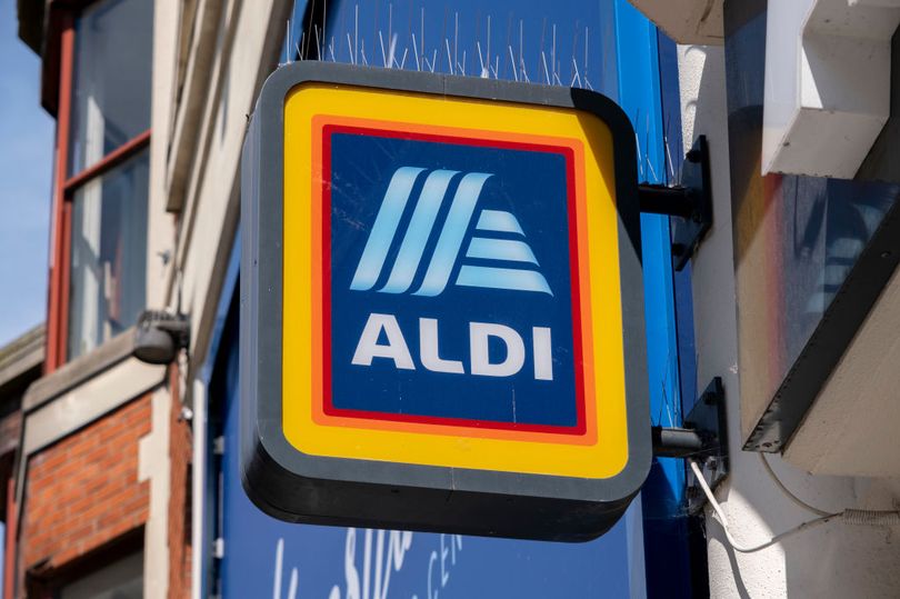 Aldi selling new SpecialBuy that helps dry clothes faster at home ...