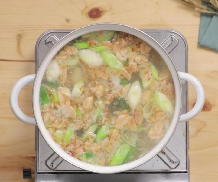 10 resep kuah bakso yang nikmat dan gurih, mudah dibuat