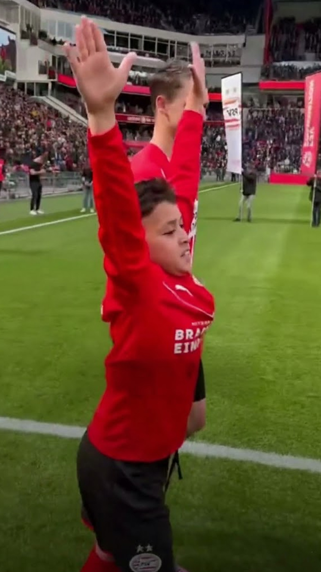 KNVB onderzoekt incident rondom Vaessen