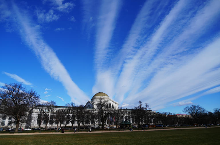 CWG live: Seasonably chilly through midweek. Snow chances on Thursday fade