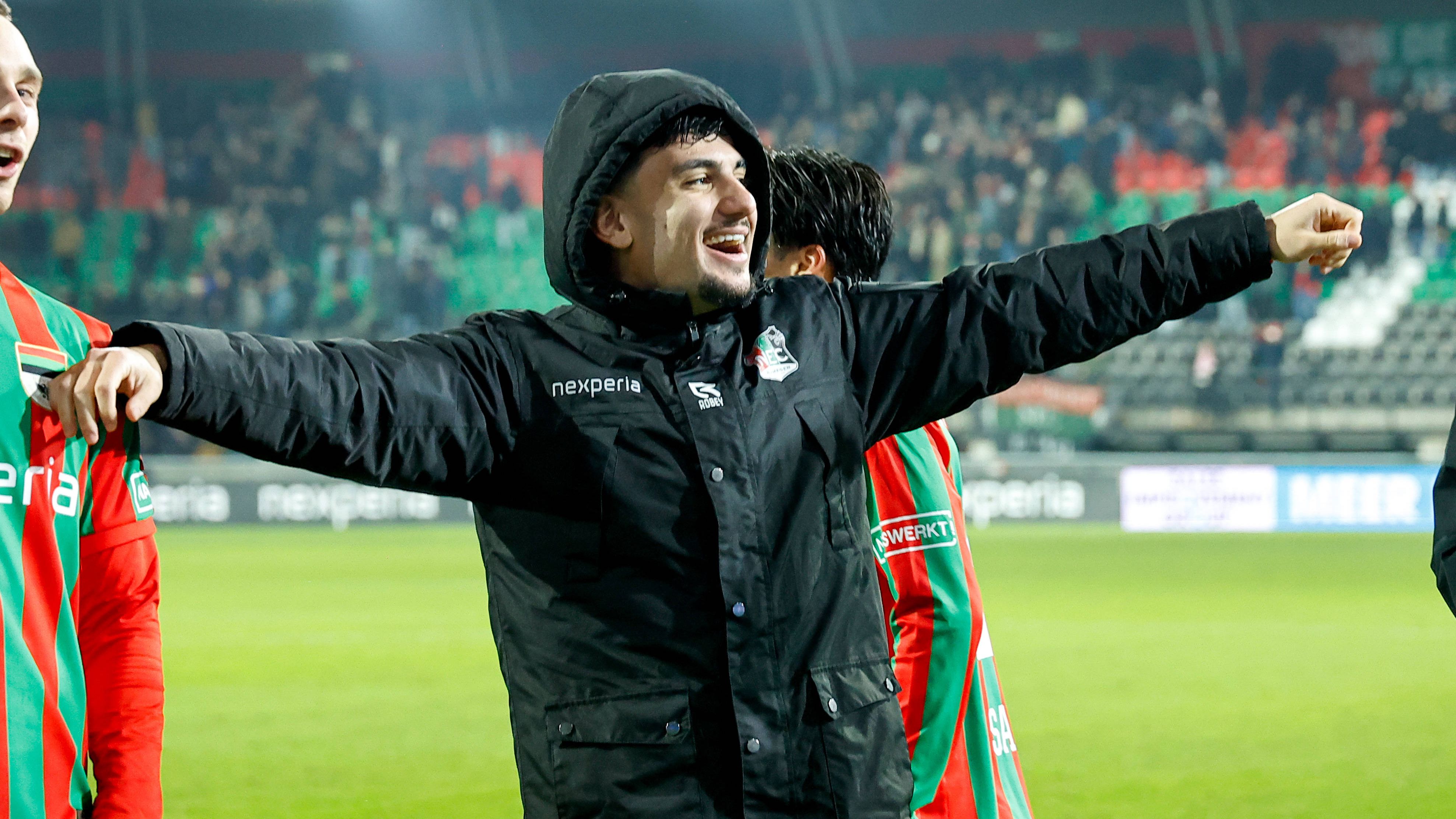 Başar Önal (NEC) verkoopt Turkse topclub een keiharde nee