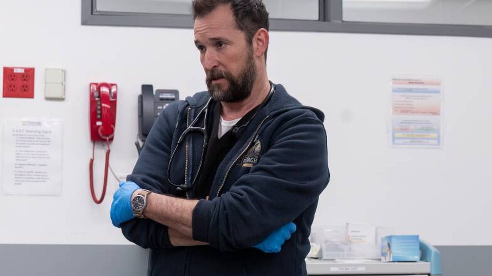 Dónde ver 'The Pitt', 'The Studio' y 'Adolescencia', las tres series ...