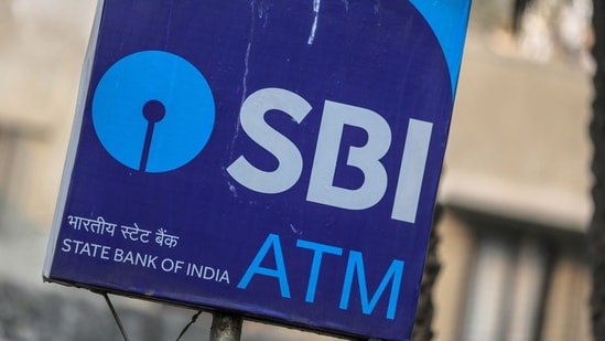 Just 0.01%? Citi, JPMorgan opt out of $1.4-billion SBI Funds IPO on low ...
