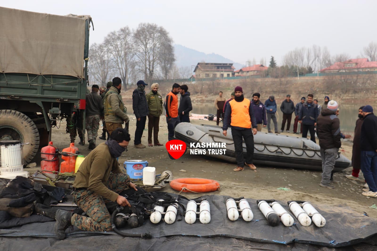 Marine commandos launch search operation at Gandbal after suspected ...