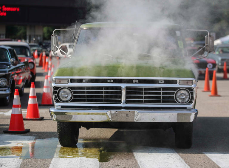 Is it legal to ride in the bed of a pickup truck in Kentucky?