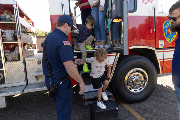 Plain firefighters partnering with schools to train next generation