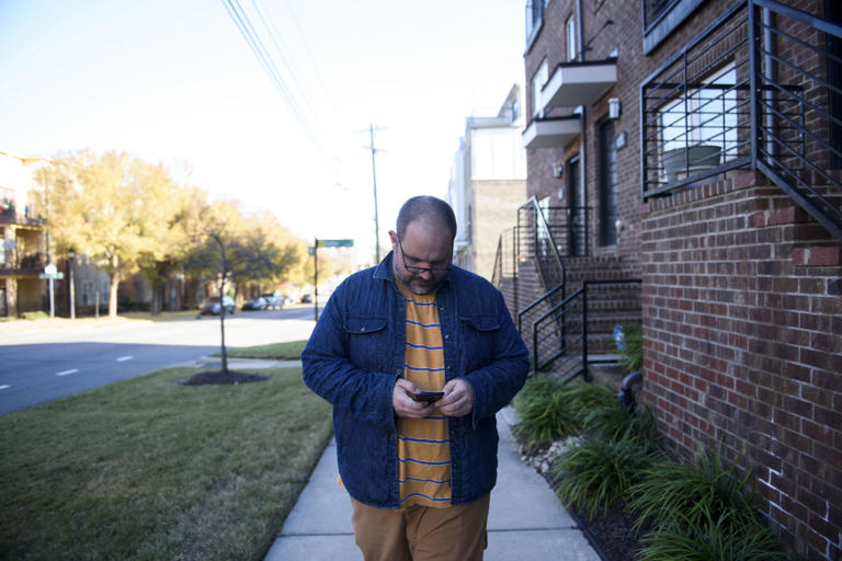 They say they’re monitoring ICE arrests. Feds say they’re breaking the law.