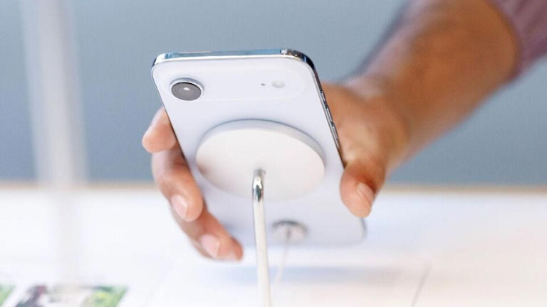 Apple Health app tipped for major redesign, food tracking and video ...