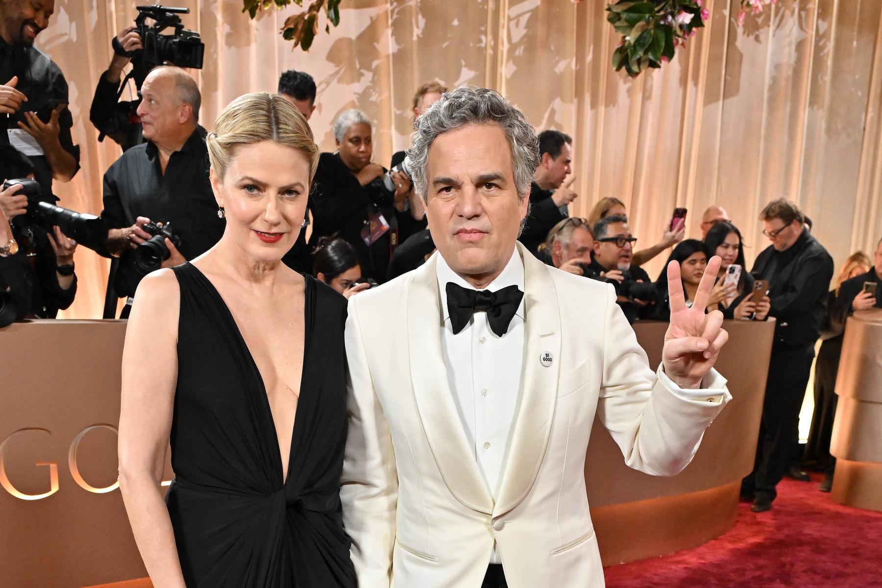 Protest bei Golden Globes: Politische Botschaften auf dem roten Teppich ...