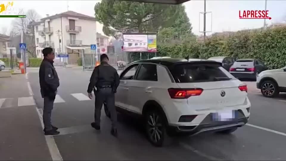 Varese, finanza sequestra Rolex e gioielli non dichiarati per oltre 40 ...