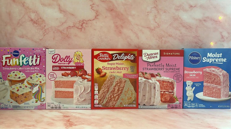 5 Box Strawberry Cake Mixes, Ranked