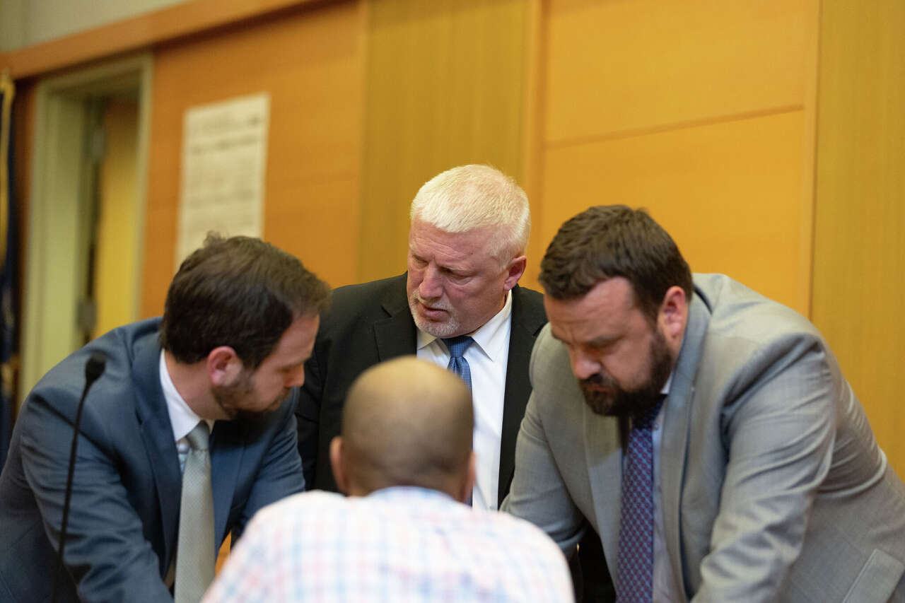 Jury selection begins in Edward Holley's second trial for murder of ...