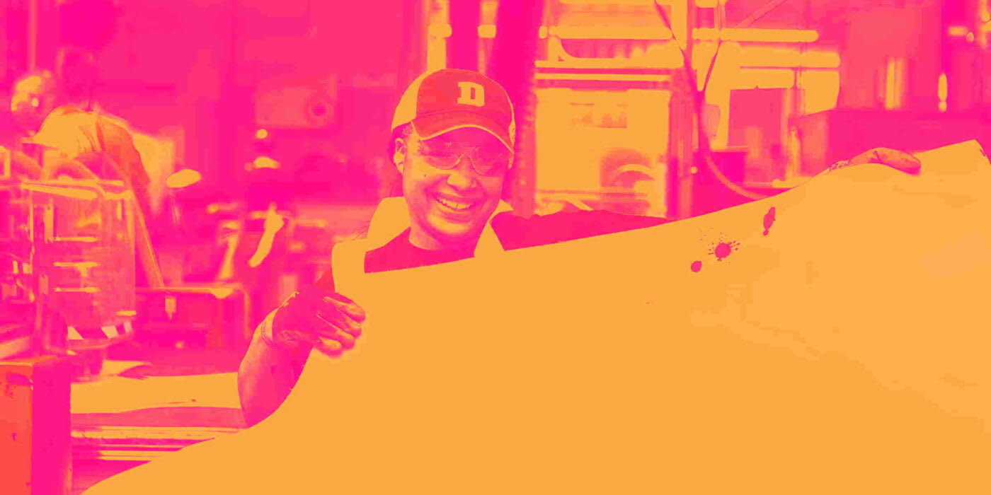 1 momentum stock worth your attention and 2 facing headwinds