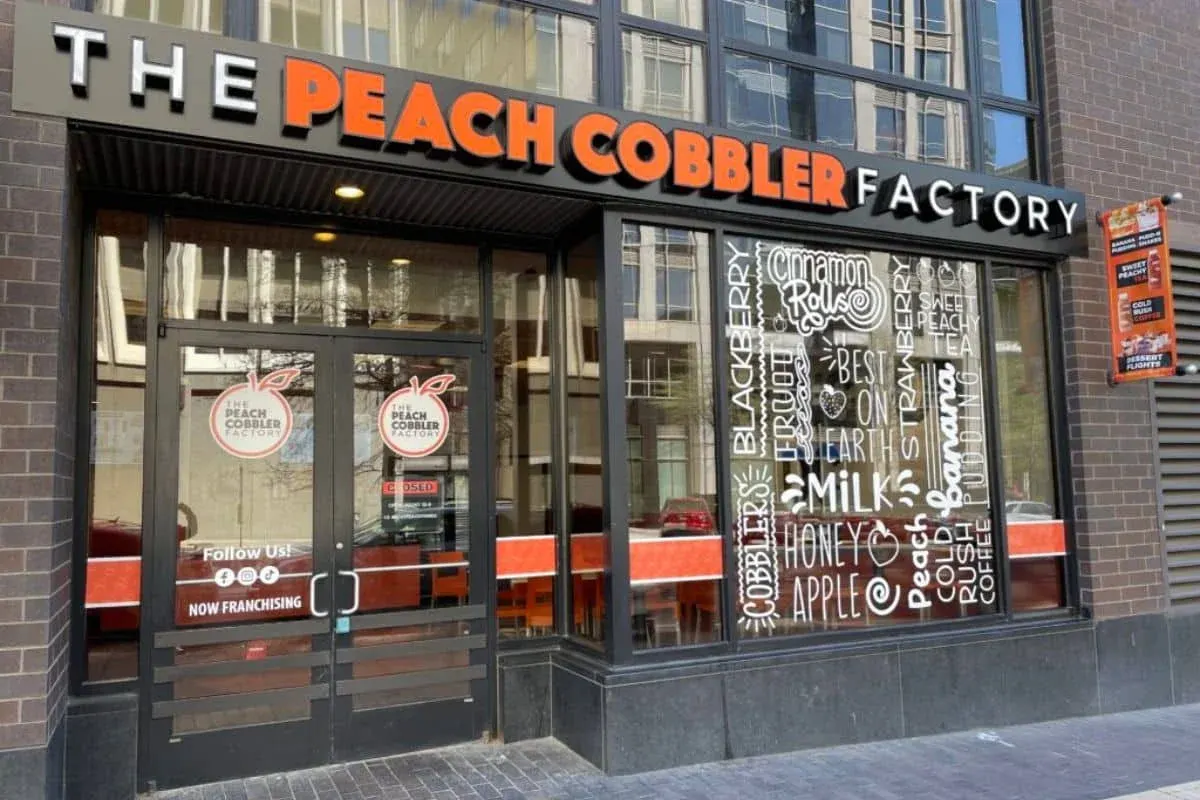 The Peach Cobbler Factory menu prices with calories [updated 2026]