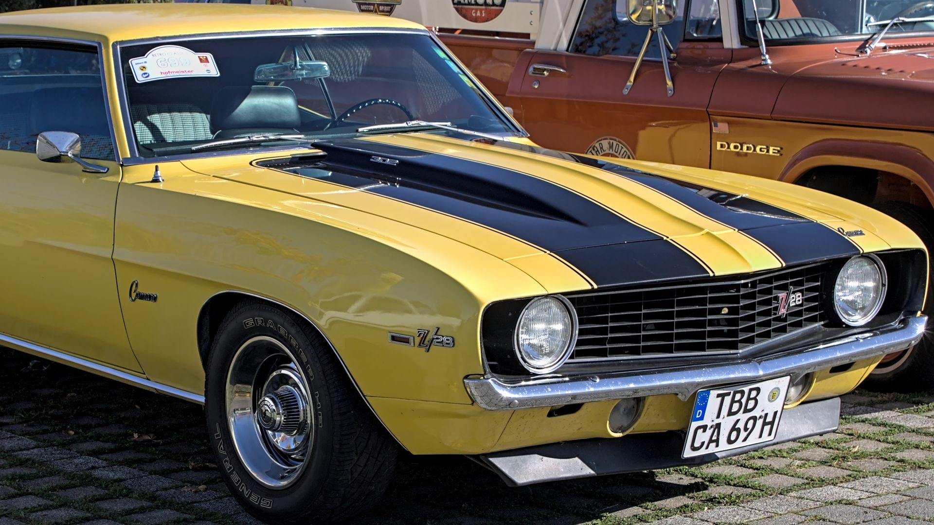 When Chevrolet's 302 small block outran every big block monster on the road