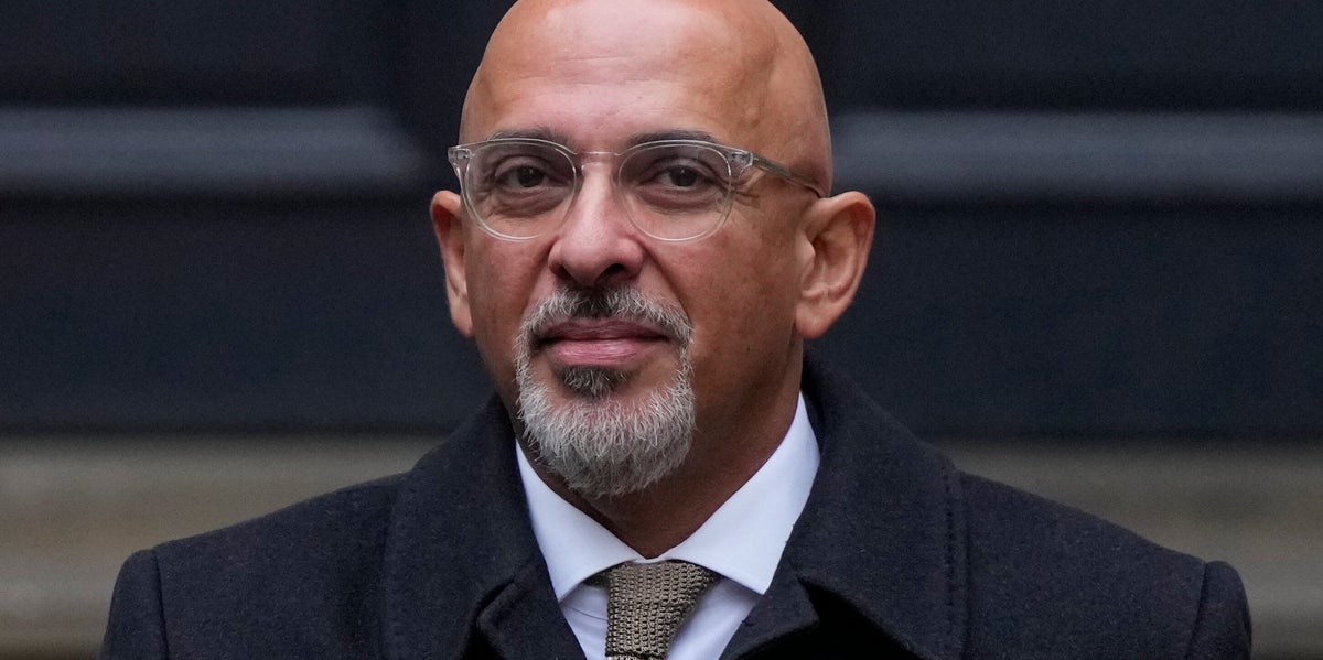 Former Tory chancellor Nadhim Zahawi defects to Reform in major win for ...