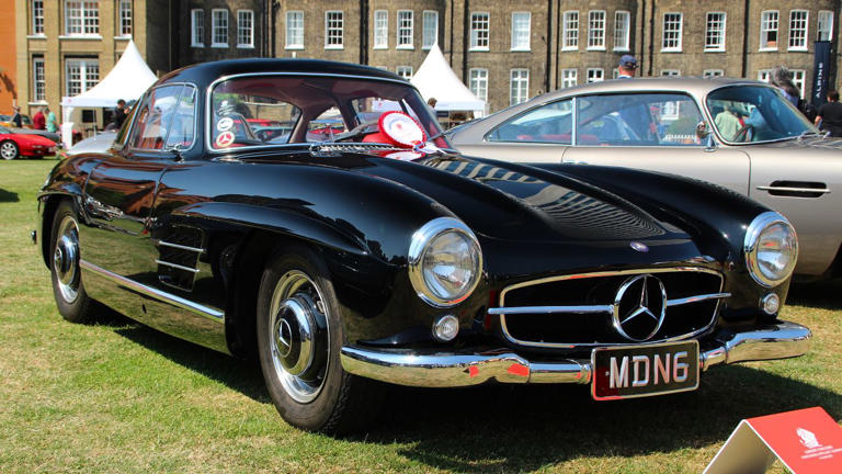1955 Mercedes 300SL: First production fuel-injected sports car