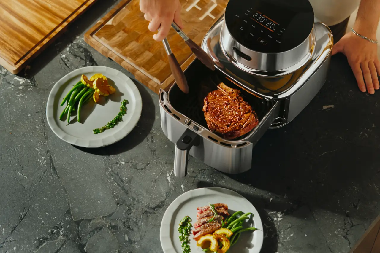 Cosori lança a Iconic, fritadeira elétrica em aço inoxidável premiada ...