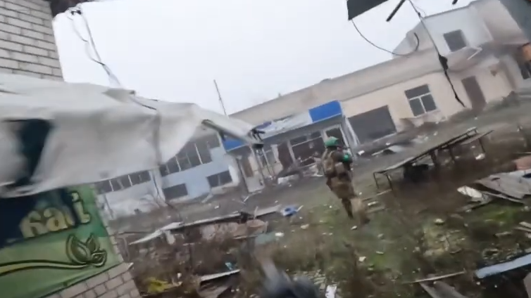 Watch real footage as Ukrainian special forces hunt down an enemy spotter