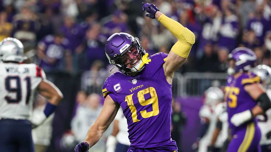 Adam Thielen's Vikings return has direct consequences for 2022 pick