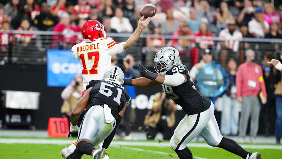 Chiefs' Shane Buechele handling could earn them major brownie points