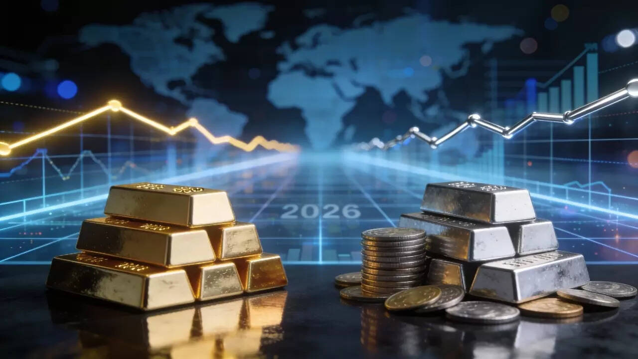 Gold & silver prices soar! Precious metals hit record highs as Fed ...