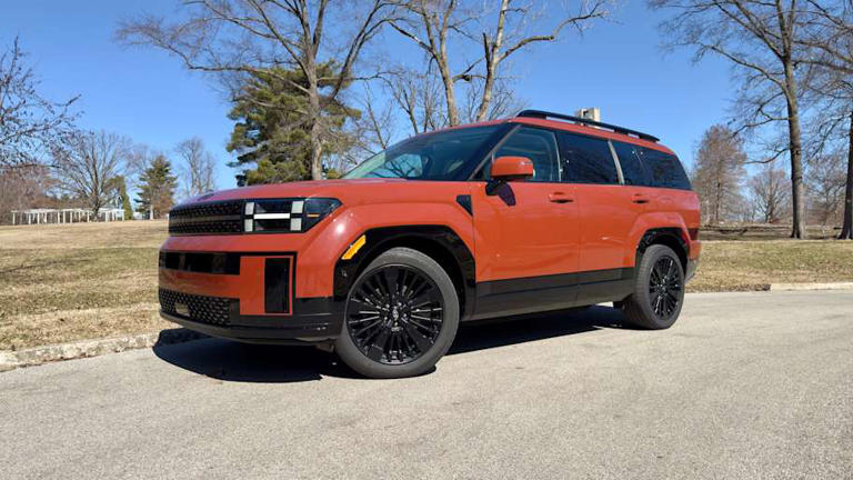 The 2025 Hyundai Santa Fe Hybrid Calligraphy features one of everything ...