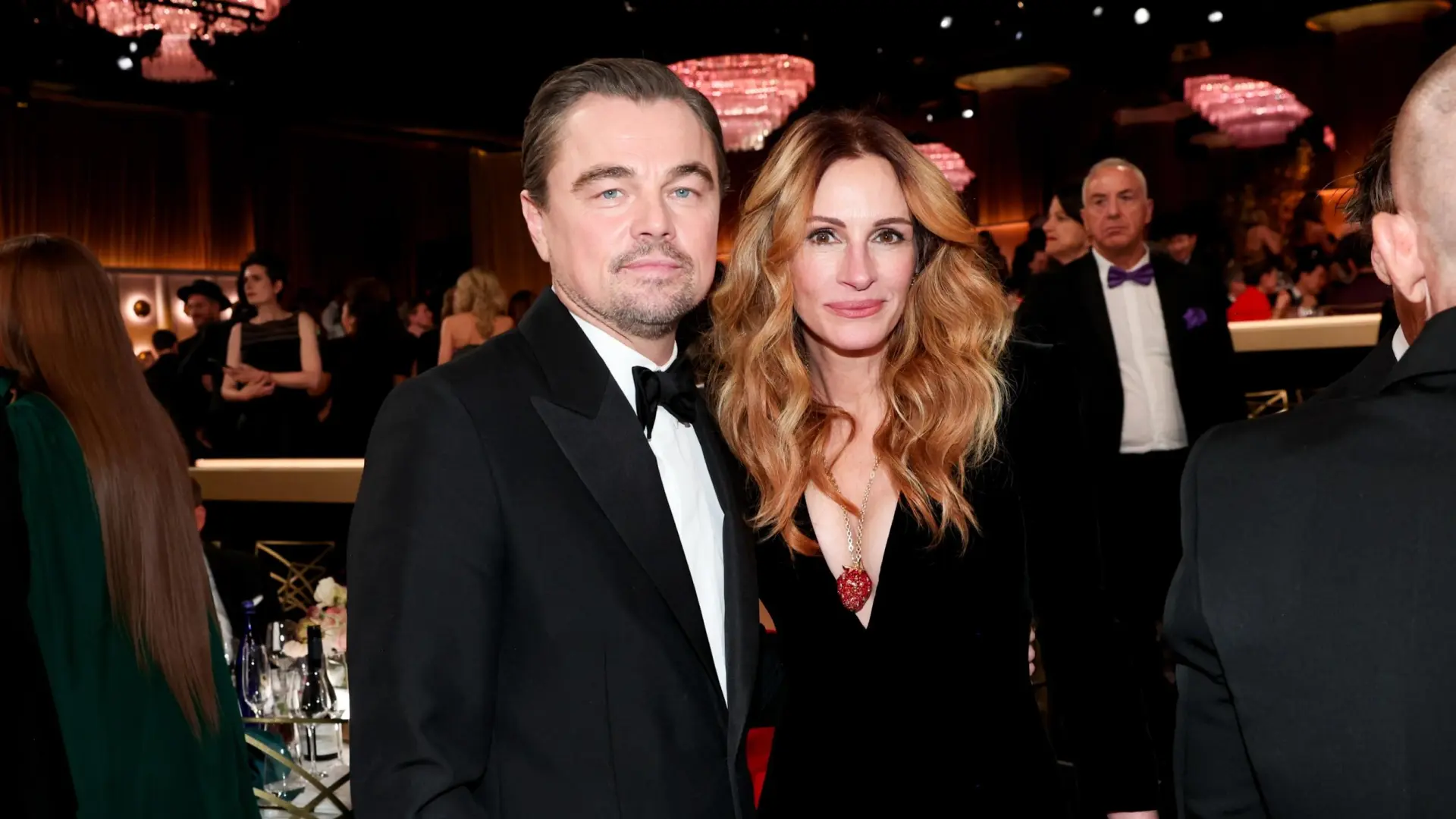 El vídeo más comentado de Leonardo DiCaprio en los Globos de Oro 2026 ...