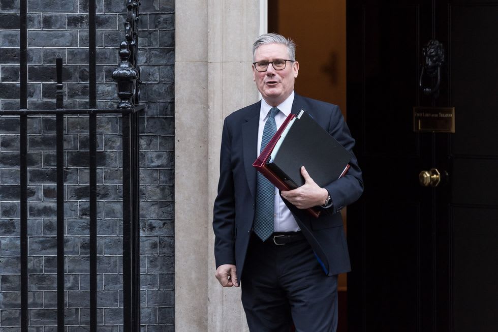 Keir Starmer braces for snap general election petition debate today as ...