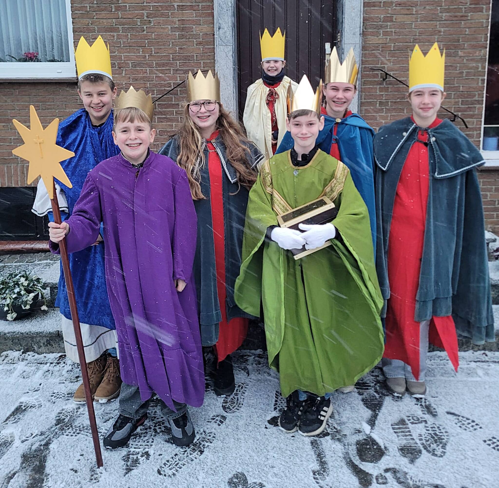 Sternsinger im Kreis Holzminden trotzen Kälte und setzen Zeichen gegen ...