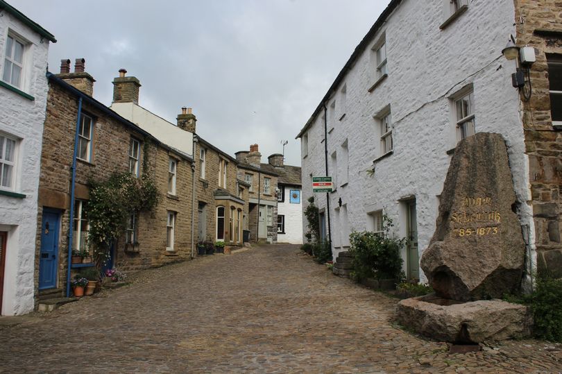 Quaint village on Yorkshire border is a 'walkers paradise' and 'like ...