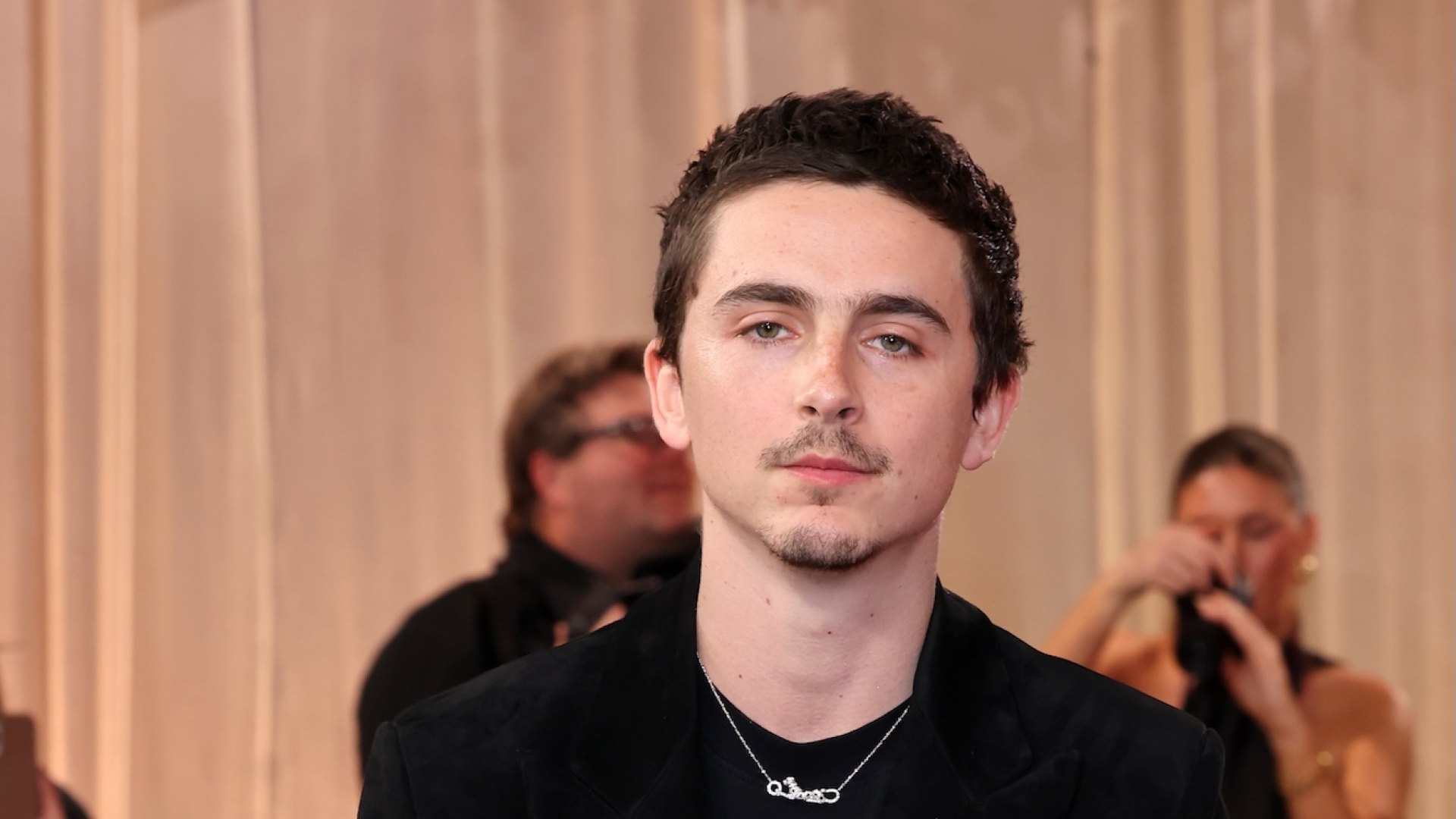 Timothee Chalamet Declares 'Love' for Kylie Jenner in 2026 Golden ...